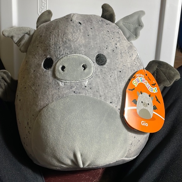 Squishmallows | Toys | Squishmallow Gio The Gargoyle 75 To 8 Nwt | Poshmark
